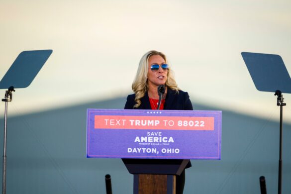 Samantha Flom - Right Side Broadcasting Network (RSBN)