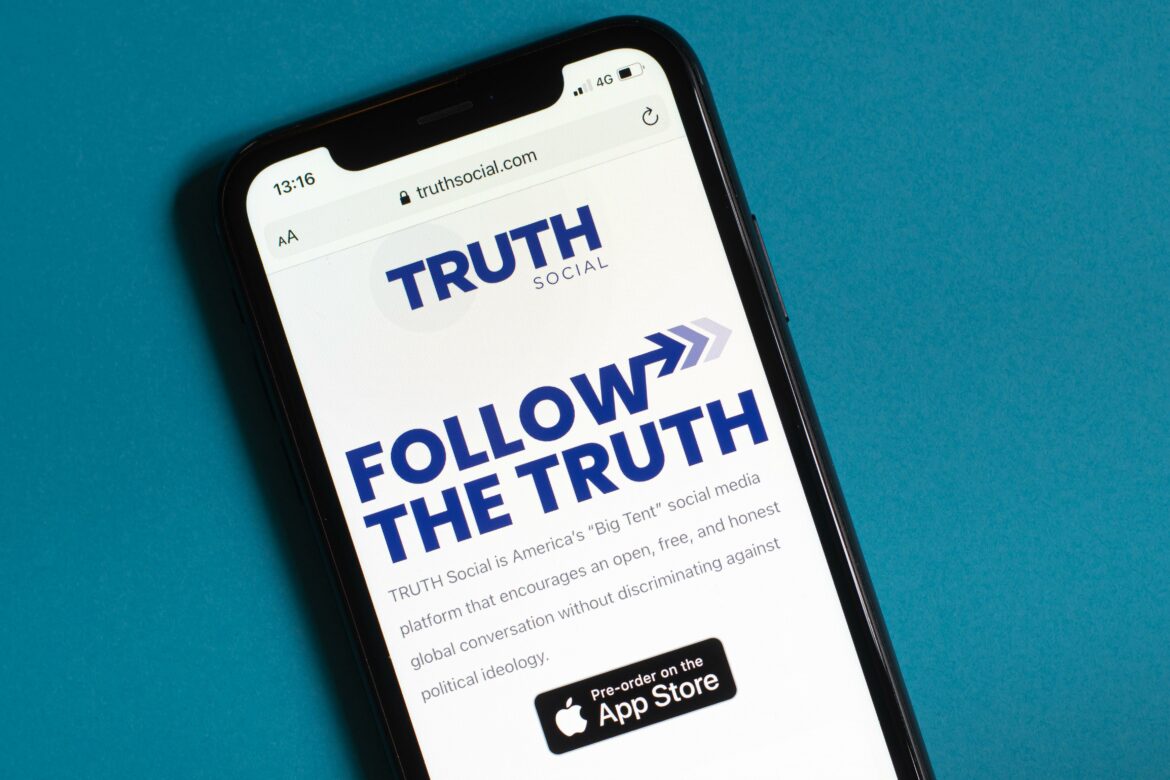Truth Social releases new ‘Groups’ feature for users