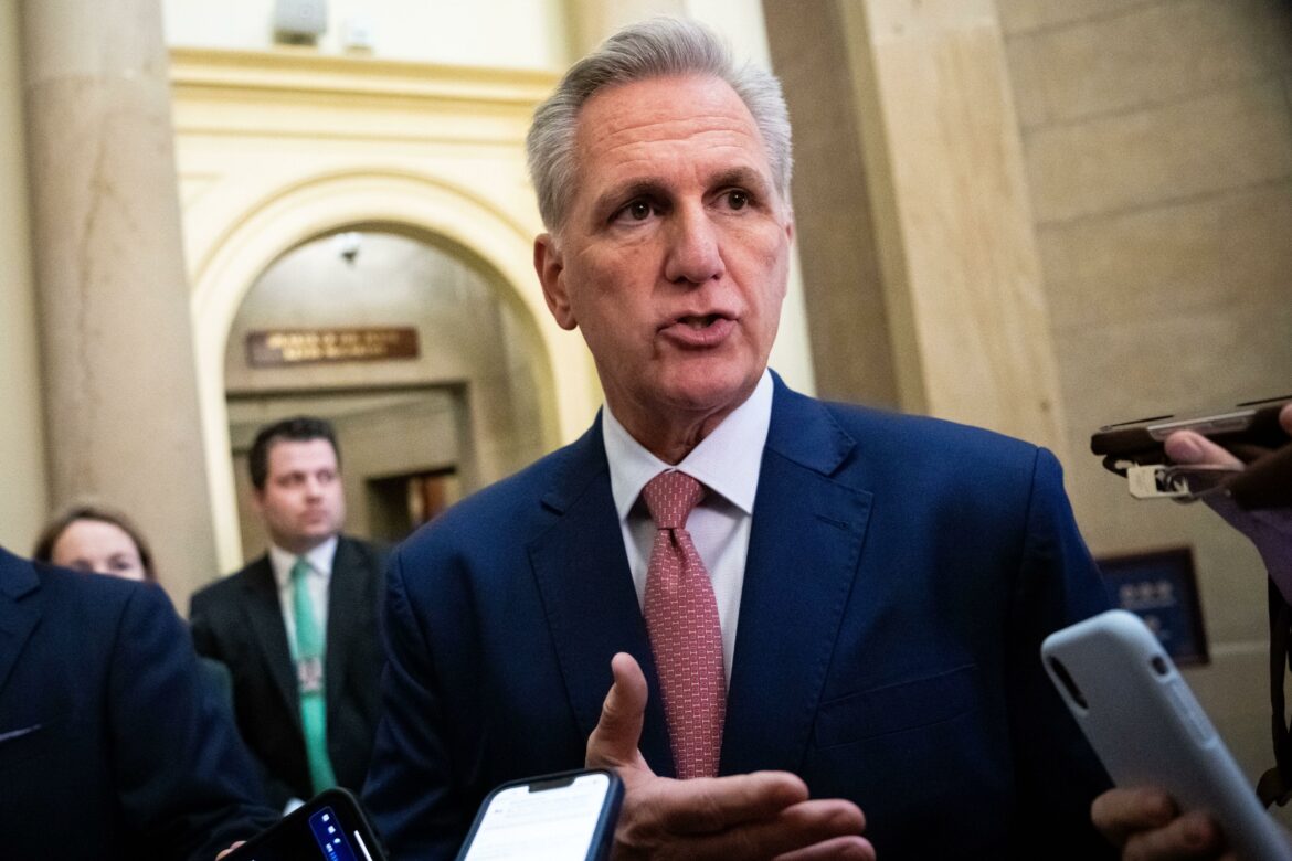 Kevin McCarthy staunchly defends President Trump amid latest indictment ...