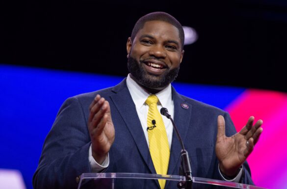 President Trump’s support propels Byron Donalds to commanding 46-point ...