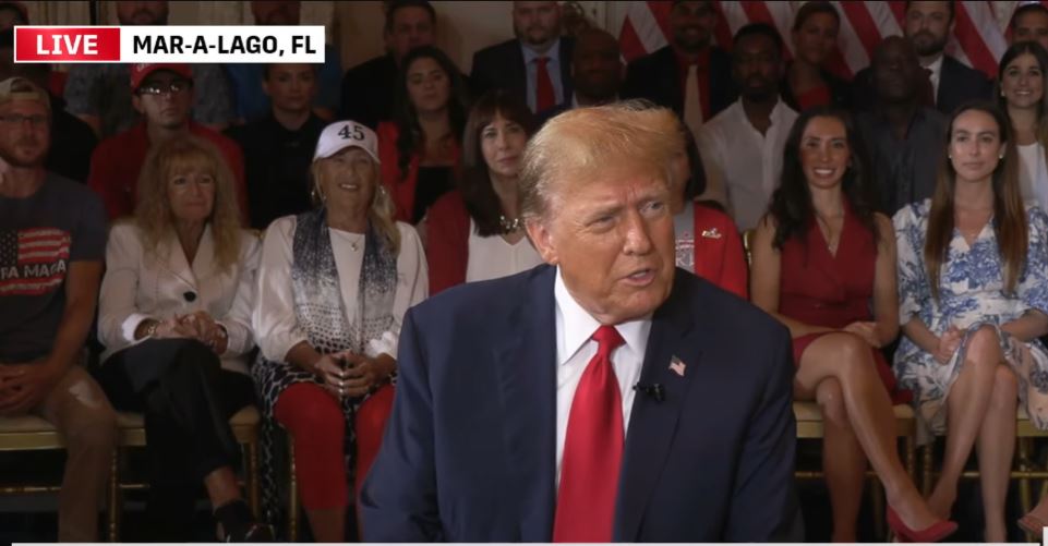 On the eve of Super Tuesday, Trump highlights ‘love’ and incredible ...