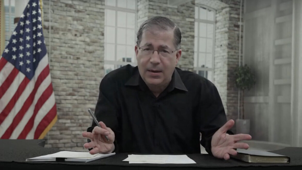 Praying for America with Father Frank Pavone - Right Side Broadcasting ...