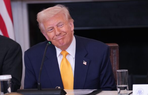 Trump speaks at ‘largest’ Business Roundtable meeting in history ...