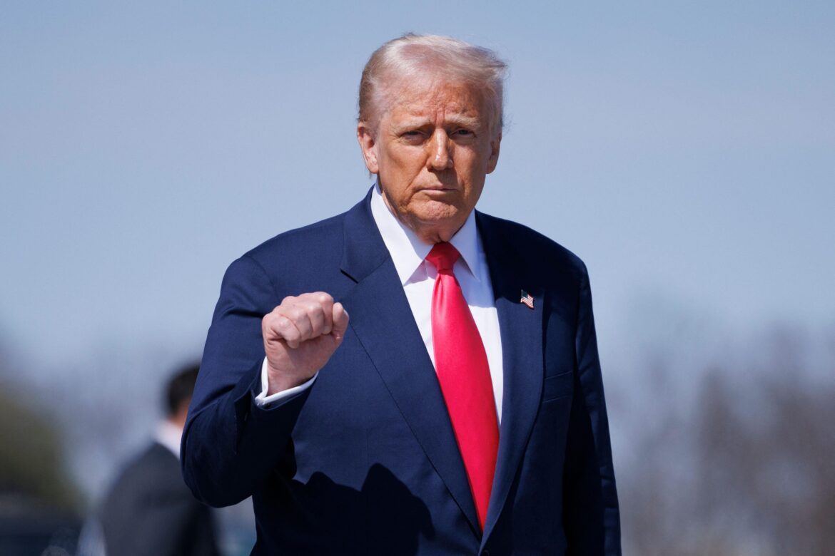 Appeals court backs Trump admin in effort to deport Mahmoud Khalil